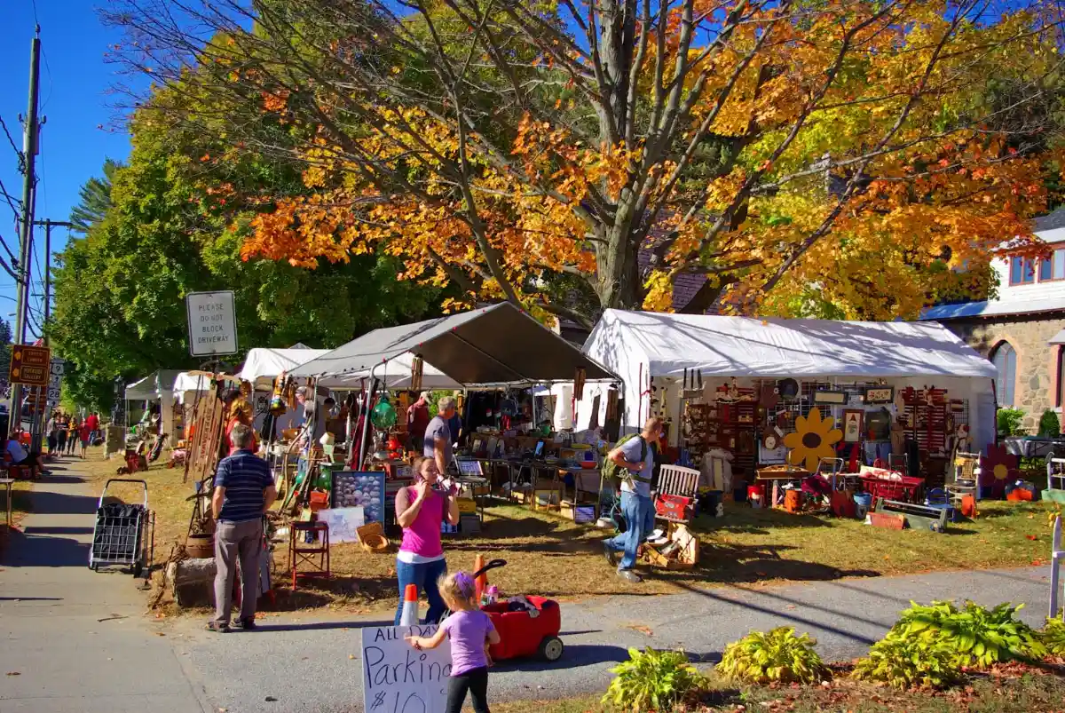 Warrensburg World's Largest Garage Sale - Town of Warrensburg New York